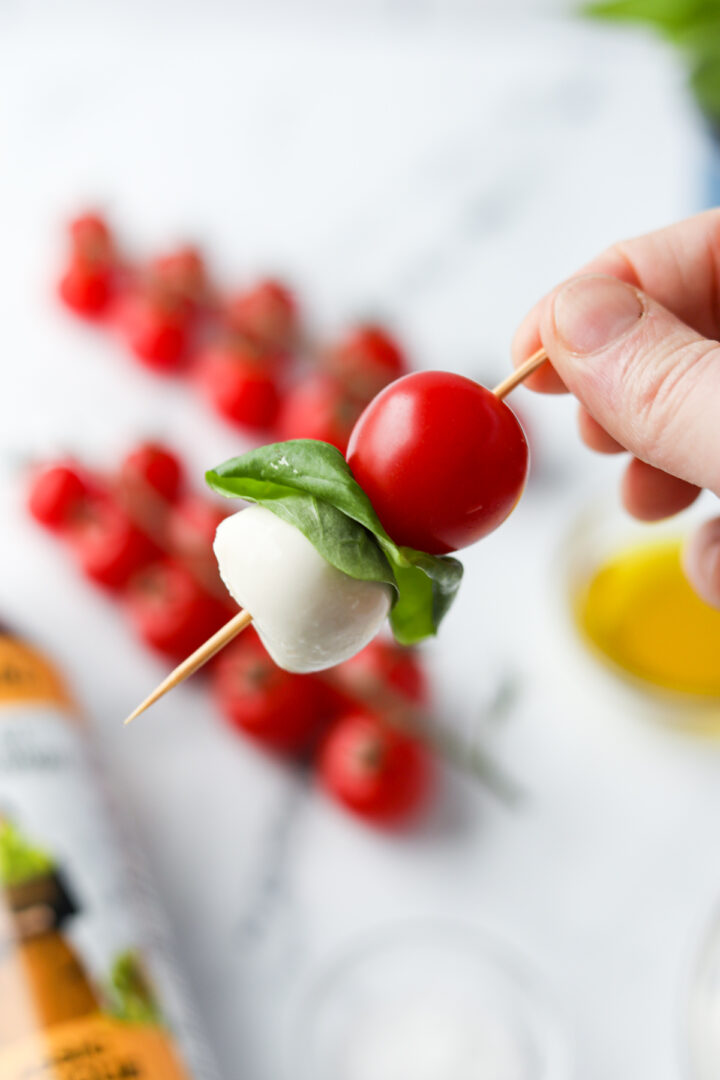 Caprese Skewers (Mini Caprese Salad on a Stick)
